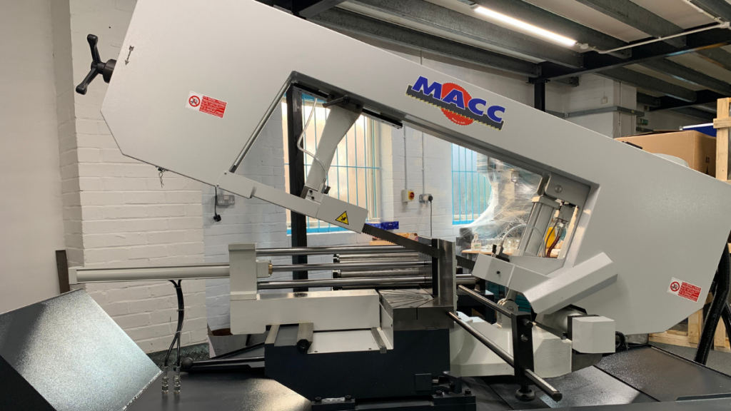 Why Do You Need an Industrial Saw?